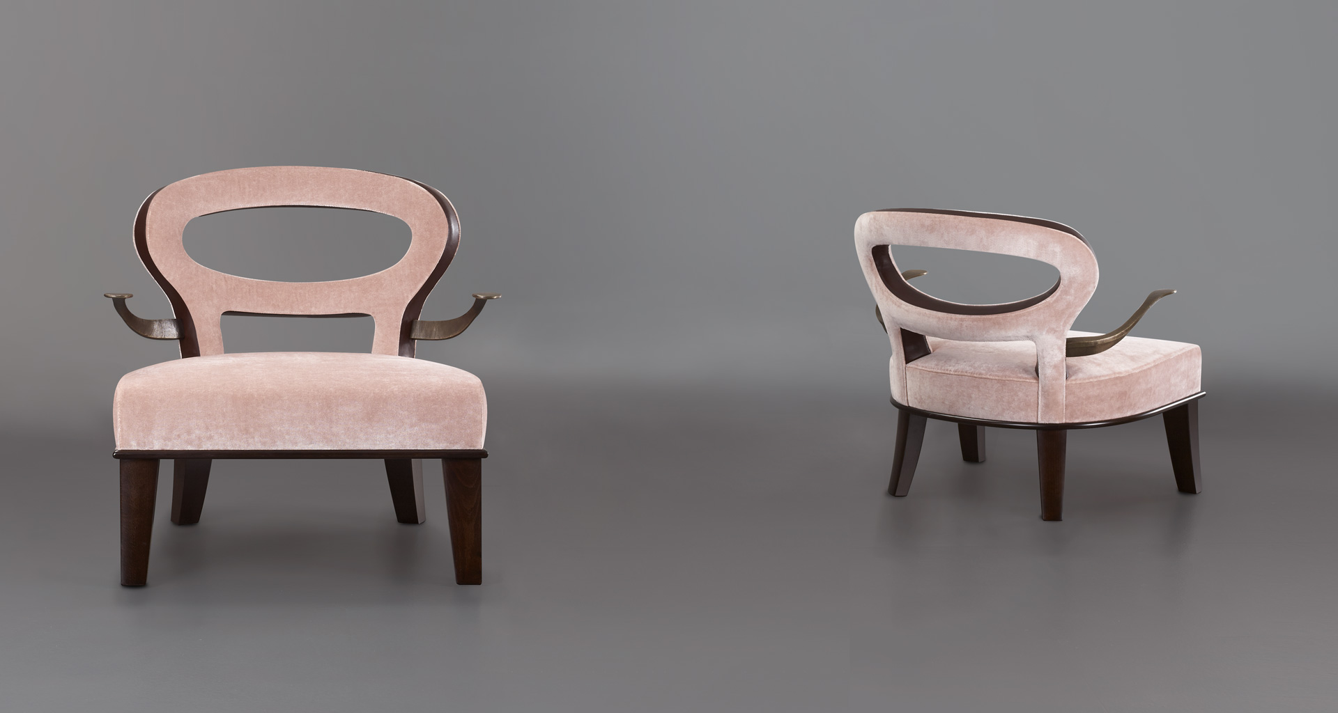 Roka Large: Lounge Chair with Beech Structure | Promemoria